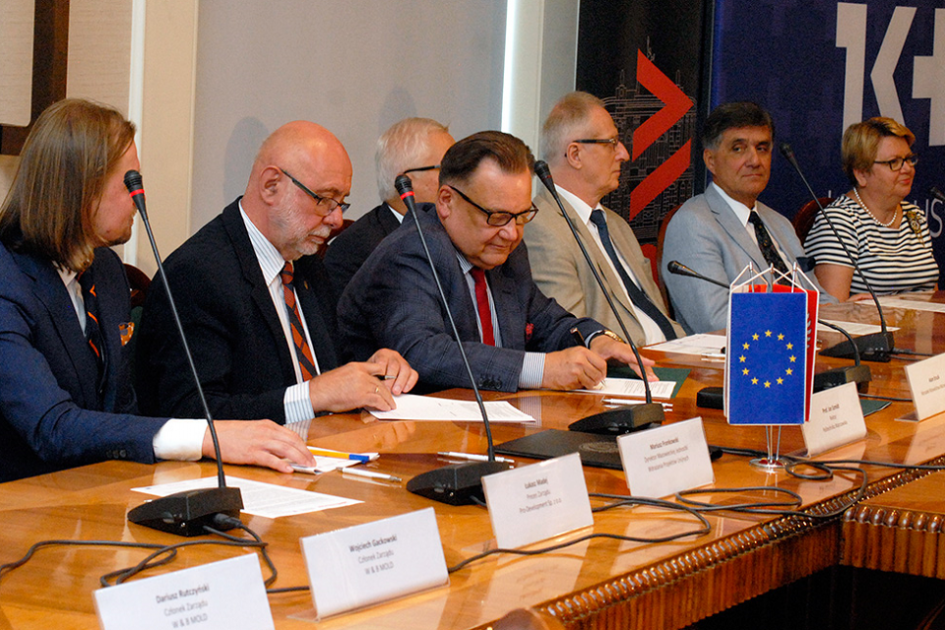 WUT is creating a New Technologies Campus / News / Home - Warsaw ...